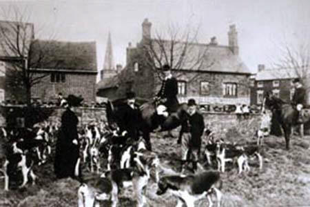 Atherstone Hunt 1909 – Stoke Golding